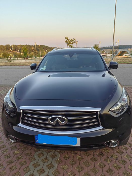 Infiniti QX70S diesel Botosani • OLX.ro