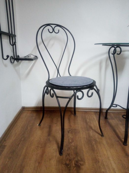 Mobilier Fier forjat, Set Sebes • OLX.ro