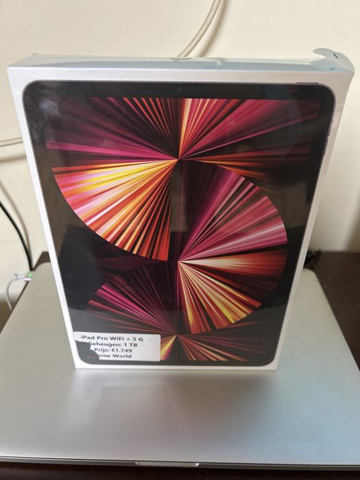 IPad Pro WiFi 5G 11 inch 1tb гр. Варна Аспарухово • OLX.bg