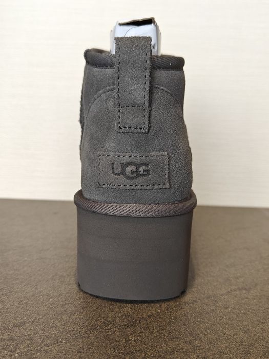 UGG Classic Ultra Mini piele naturală cool casual Oradea • OLX.ro