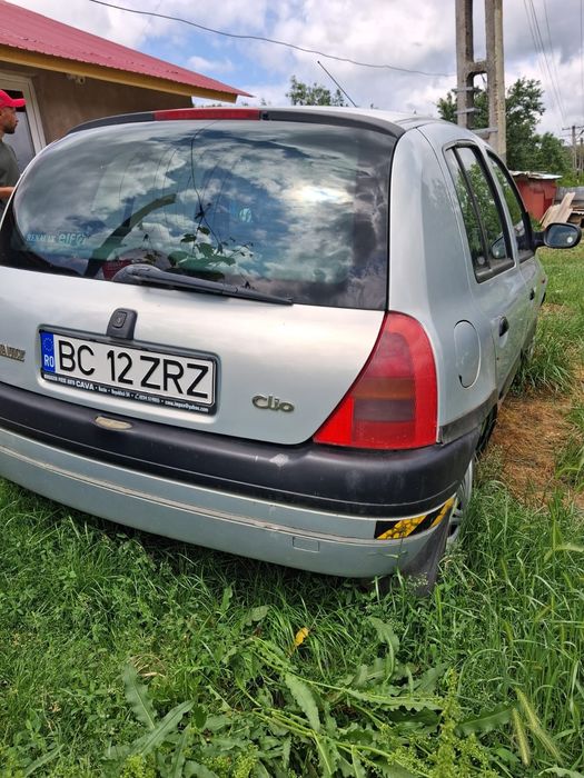 Vand renault clio 1.2 Frumuselu • OLX.ro