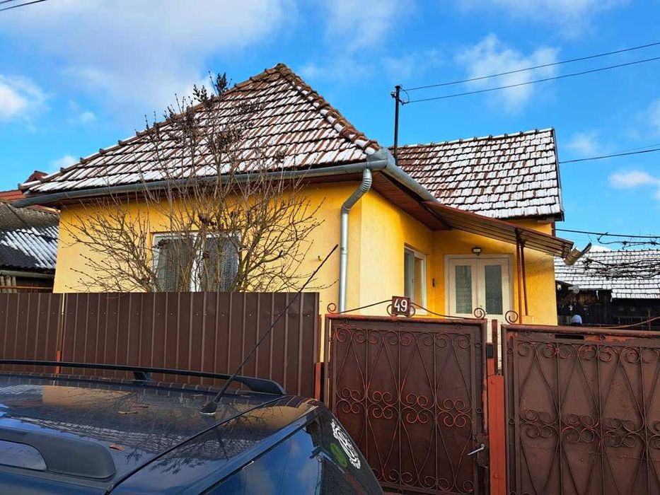 Vand casa 3 camere cu teren 1850 mp, Reghin, Mures Reghin • OLX.ro