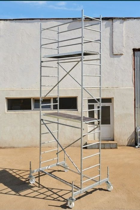 Inchiriere schela mobila Catelu • OLX.ro