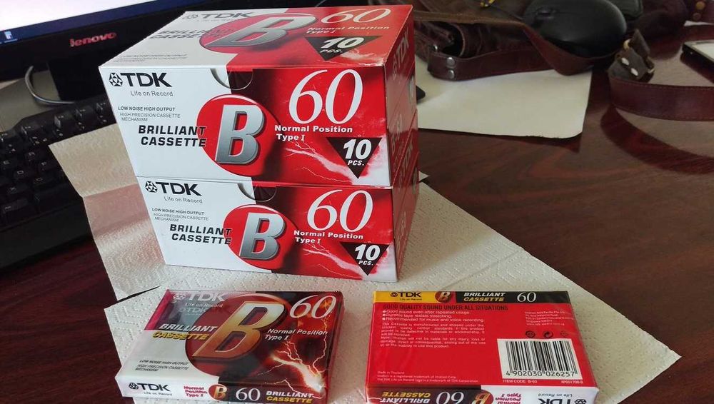 Casete audio TDK B-60 minute, ferro, noi, sigilate, neinregistrate. Bucuresti Sectorul 1 • OLX.ro