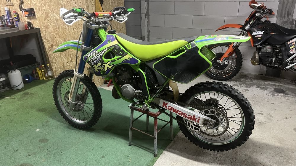 Kawasaki kx125 splitfire 1997 Mediesu Aurit • OLX.ro