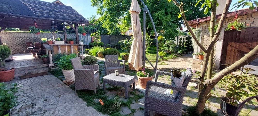 Casa simeria,,,zona Marmosim Hunedoara • OLX.ro