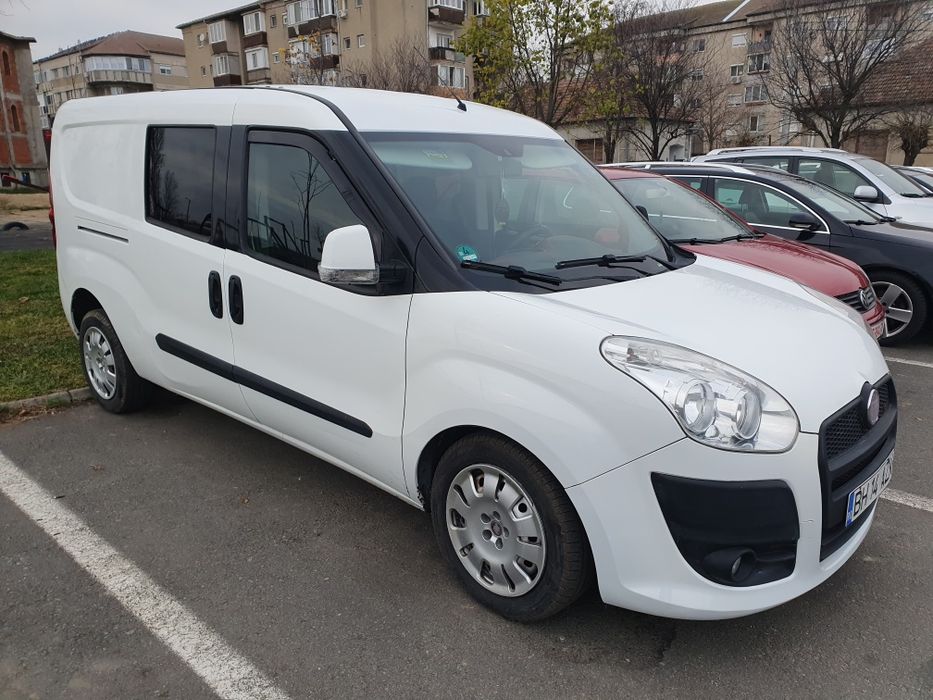 Fiat Doblo Maxi 2014, 5 locuri, 2L, 99 KW, 135 CP, carte service Oradea ...