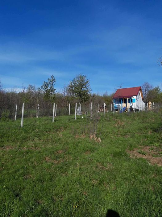 Vans CABANA in livada cu meri de la Vulcan+teren 864m Vulcan • OLX.ro