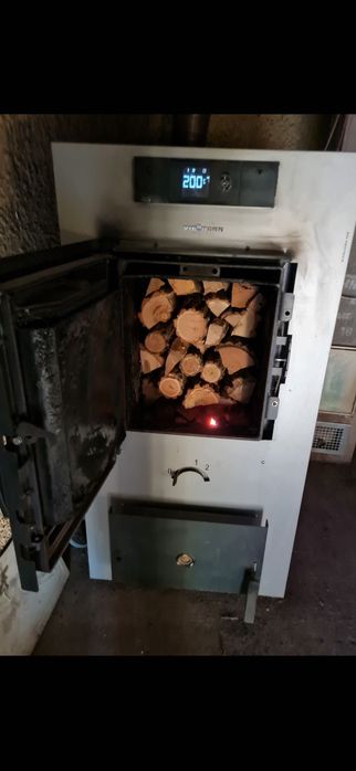Cazan termic pe lemne Viessman Vitoligno 100S Satu Mare • OLX.ro