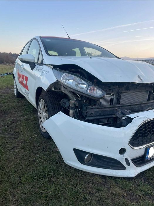 Ford Fiesa 2016 Diesel Avariat Sibiu • OLX.ro