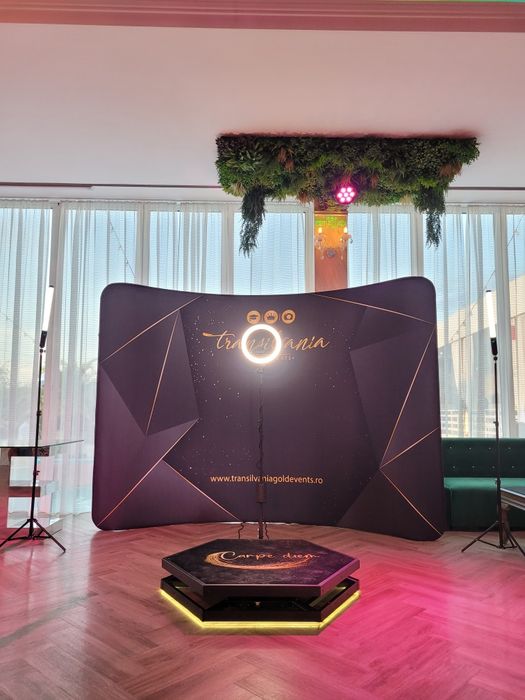 Cabina foto & Platforma video 360*/ Videobooth 360* Iasi • OLX.ro