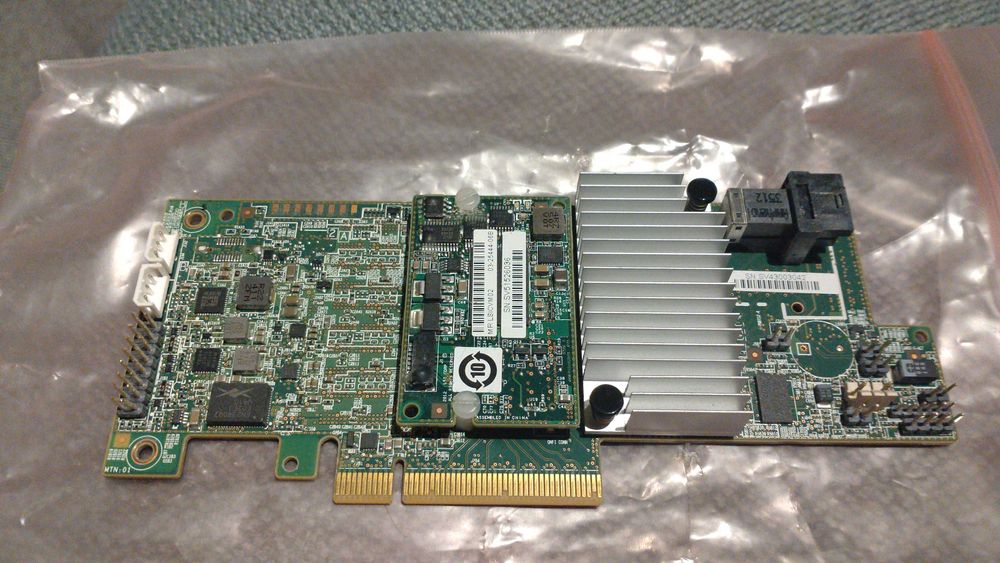 Controller RAID LSI MegaRAID 9361-4i Timisoara • OLX.ro