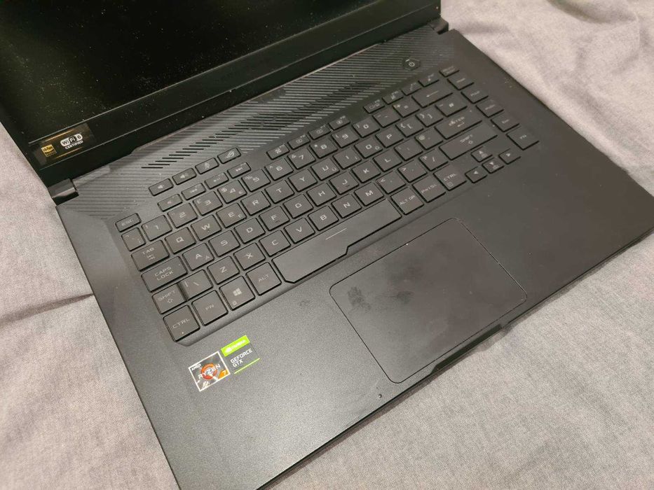 Лаптоп ASUS ROG Zephyrus G15 GA502 Ryzen 7 3750H 1660 Ti RAM 16GB гр ...