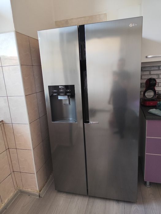 Frigider side by side LG sistem No Frost Timisoara • OLX.ro