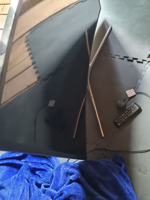 Smart Tv Samsung UE49KU6100K display spart Ilfov Magurele • OLX.ro