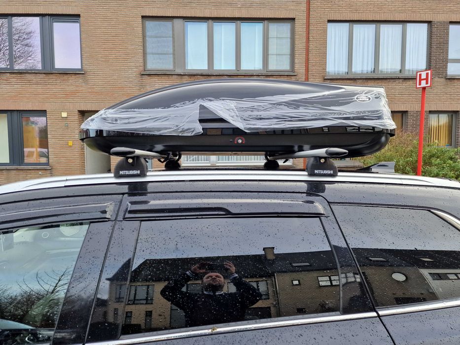 Thule Atlantis 200.-175 x 82 x 45 cm; 440 L.Автобокс Rang Rover гр ...