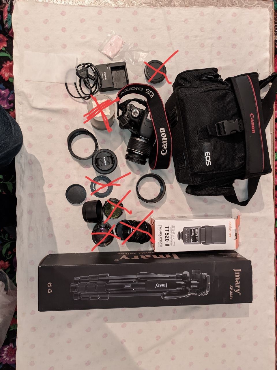 Canon 550 D фотоаппарат: 250 у.е. - Цифровые фотоаппараты Пскент на Olx