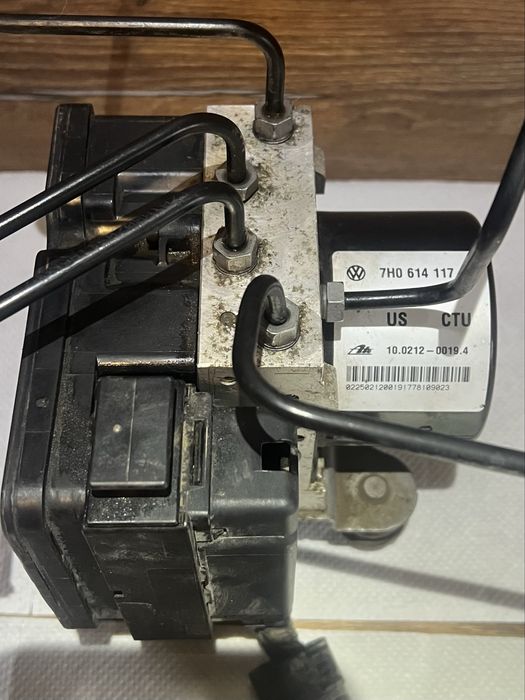 Pompa ABS VW T5, 7H0907379S, 7H0614117A, Brasov • OLX.ro