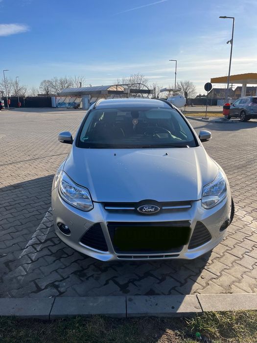 De vânzare Ford Focus automat Caracal • OLX.ro
