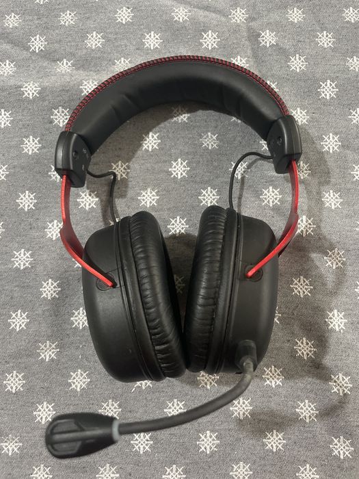 Продавам слушалки HyperX Cloud II гр. Велико Търново Бузлуджа • OLX.bg