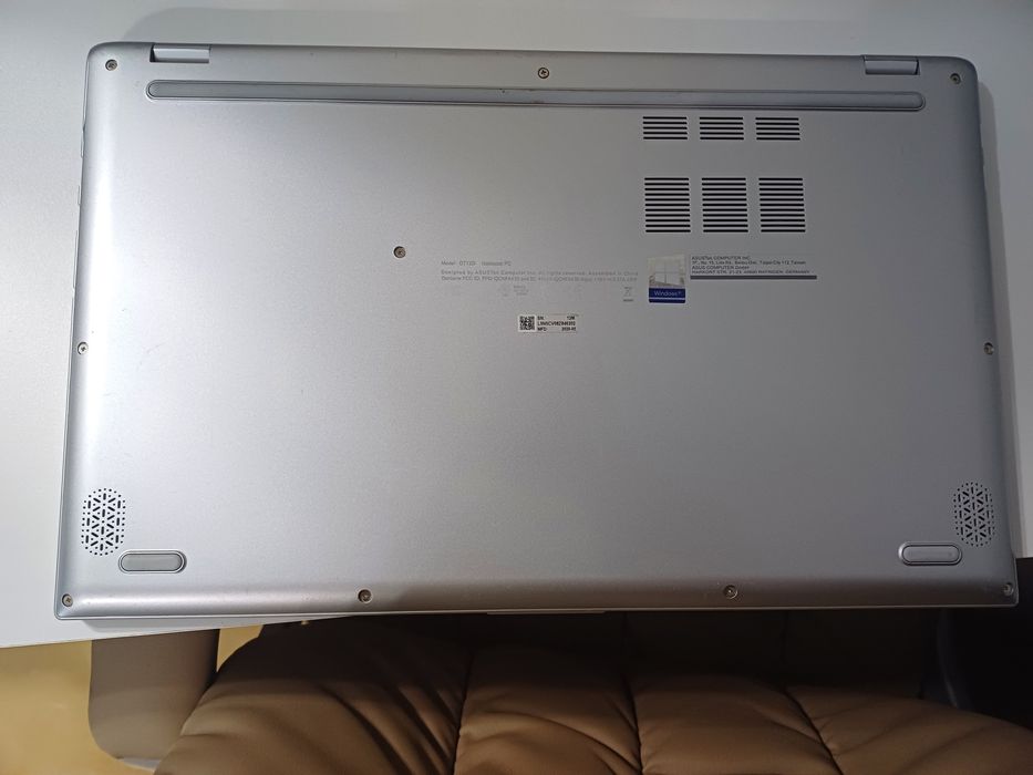 Лаптоп Asus M712d 17,3 инча гр. Велинград • OLX.bg