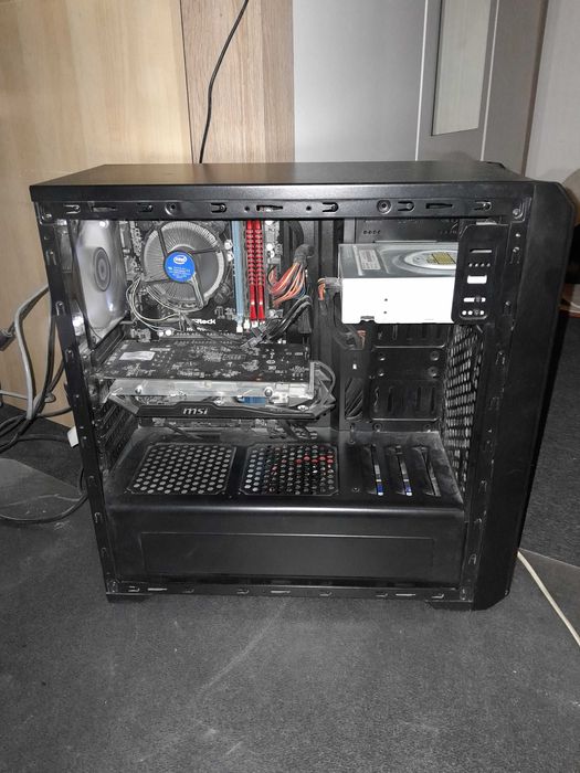 Unitate PC Intel® Core™ i5-4460, 12 GB DDR3, 2GB GDDR5 128-bit ...