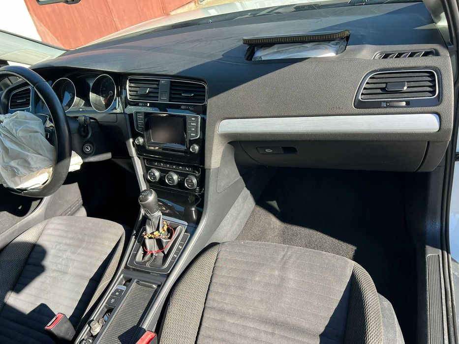 Dezmembrez Vw Golf 7 CUP Hatchback 1.6 Tdi CXXB 110 cai Cutie Manula ...