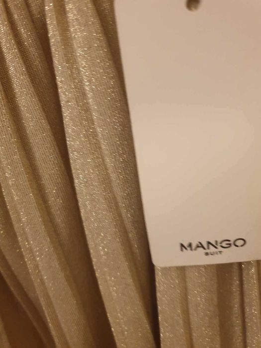 Fusta plisata fina metalizata MANGO, midi Galati • OLX.ro
