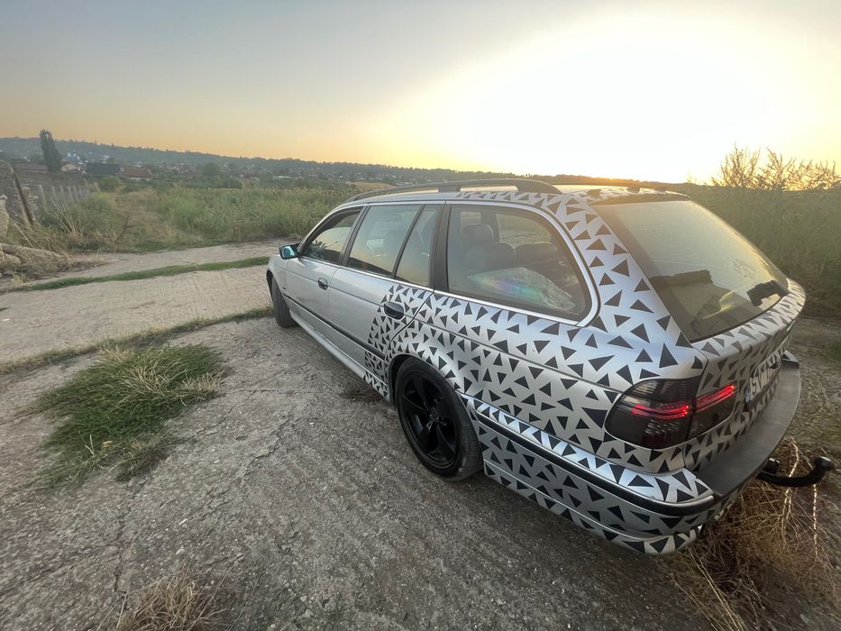 Bmw e39 525tds break Radaseni • OLX.ro