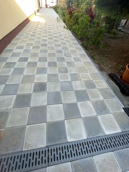 Pavele, pavaje, borduri pentru Gradina. Montaj pavaj Postavari • OLX.ro