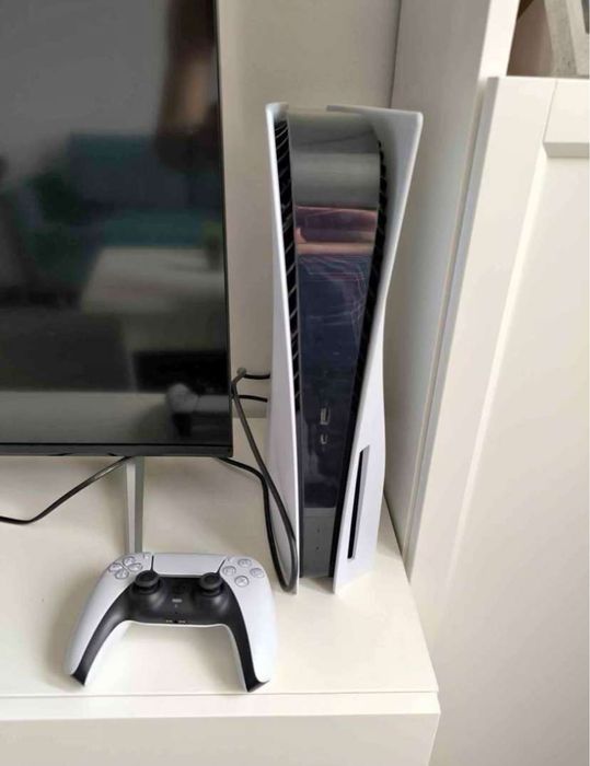 Vand ps 5 disc edition Halchiu • OLX.ro