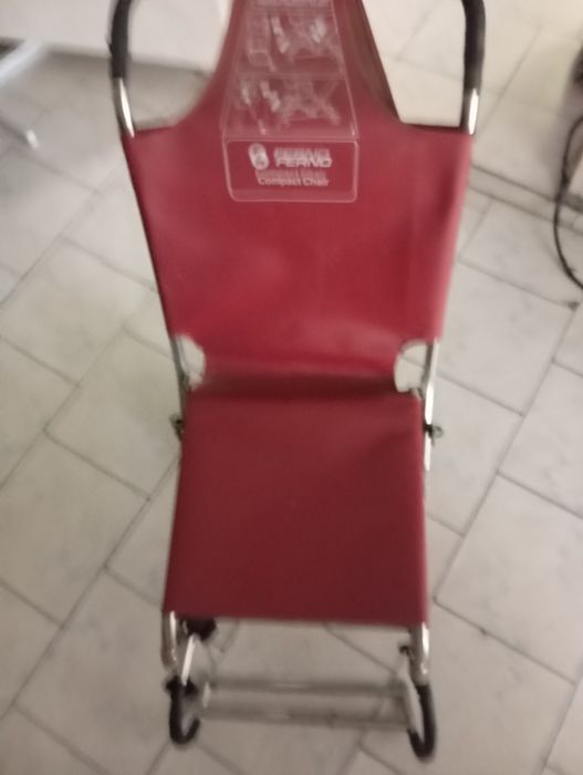 Scaun cu roti pe spate Bucuresti Sectorul 4 • OLX.ro