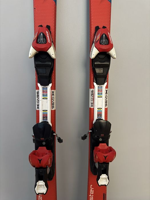 Schiuri Atomic Redster xt 150 Brasov • OLX.ro