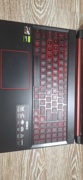 Laptop Gaming Acer Nitro 5 cu racitor Tarnaveni • OLX.ro