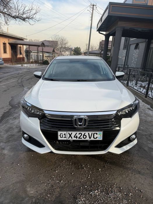 Hunday sotiladi: 13 450 у.е. - Hyundai Ташкент на Olx