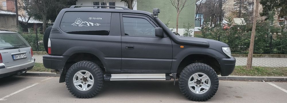 Toyota Land Cruiser 3.0 j90 Autoutilitara N1 Beius • OLX.ro
