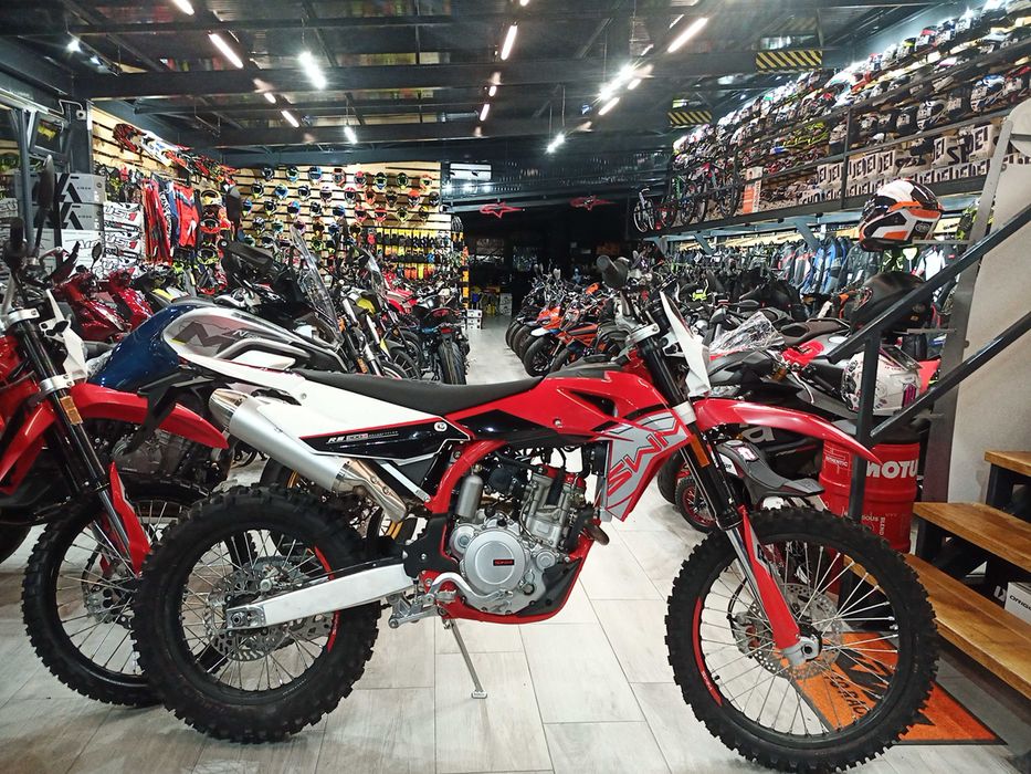 SWM RS 300R Euro5-noua-livrare prin EST BIKE Campina Brebu Manastirei ...