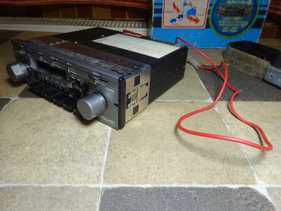 Radio-casetofon auto vintage Philips Autoradio AC805 Campulung • OLX.ro