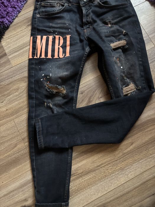 Blugi Amiri de vanzare Viisoara • OLX.ro