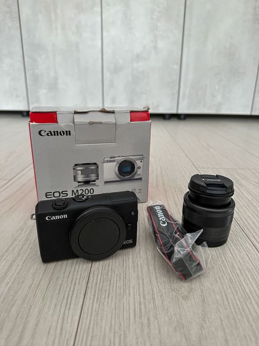 Aparat Foto Canon M200 Mirrorless 4K Kit + Obiectiv 15-45mm F3.5-6.3 ...