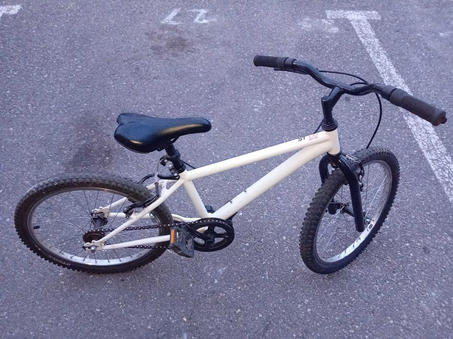 Bicicleta 20 inch pentru copii cu varsta intre 6 - 10 ani (Decathlon ...