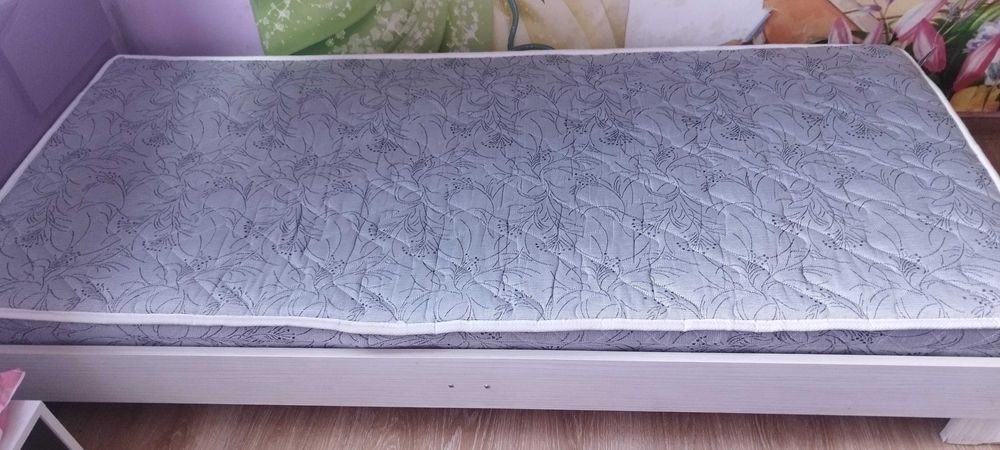 Легло с матрак 80/190 гр. Дупница • OLX.bg