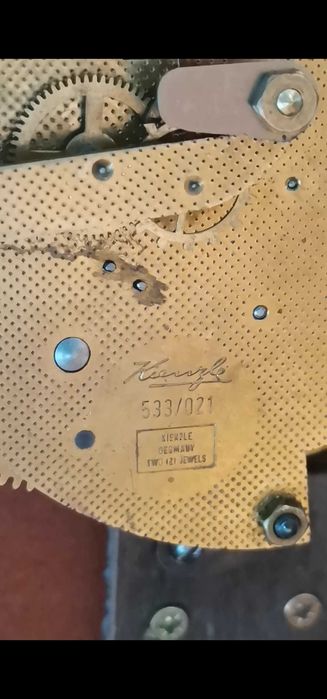 Немски механичен каминен часовник гр. Варна Трошево • OLX.bg