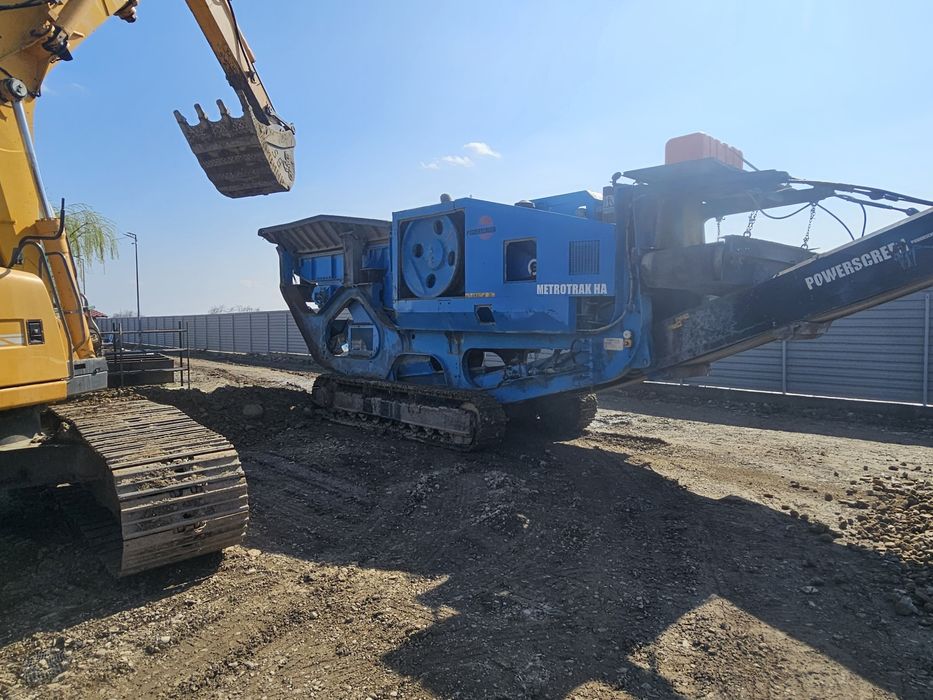 Vând Concasor mobil Campineanca • OLX.ro