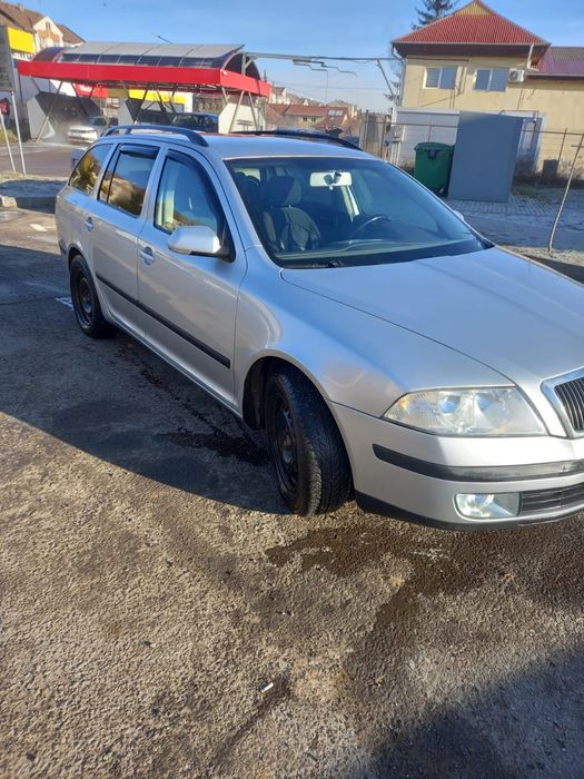 Vand Skoda octavia II Bretcu • OLX.ro