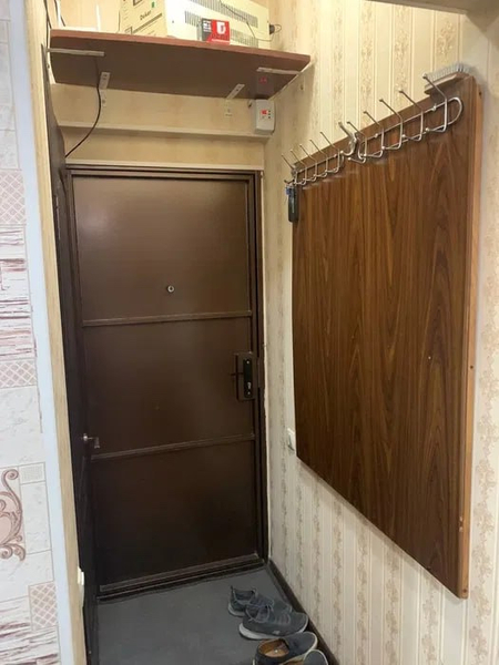 Срочно Карасу 4 1/2/5 40м2 ориентир 121 школа, кафе Атлант, конечная