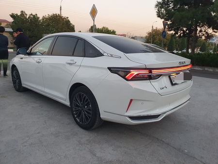 Dongfeng Aelus A60maks. 1.5turbo.2022. Yurgani 20000. Narxi 18900