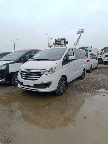 JAC M3 (1.8 Атмосферный/Мотор) МИНИВЭН наличида/арзон.