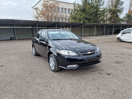 Прадаетса автомобиль
