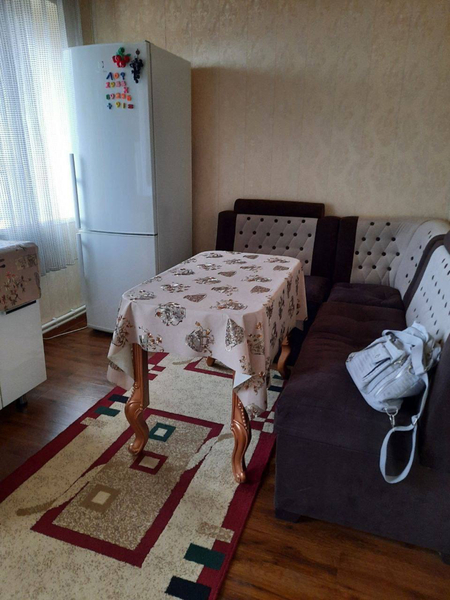 Срочно 1х Октяабирь сдаётся